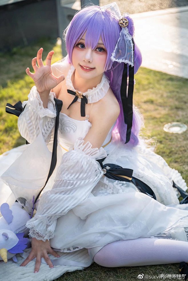 #碧蓝航线# “指挥官……能叫你哥哥……吗？” 独角兽：@菌儿rikushi-