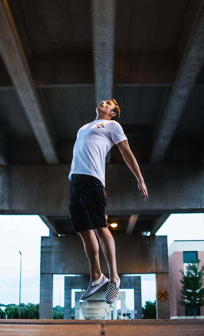 jayson-hinrichsen-KD1_85wpCE0-unsplash
