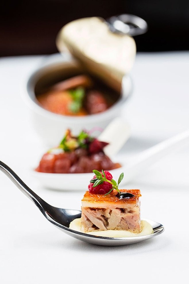 北京金融街丽思卡尔顿酒店首度“爱情故事”婚礼沙龙传递2015年春季婚典时尚-花瓣网