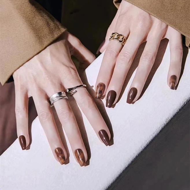 96293ad75a5d1a22a5e1d8d5461824f-花瓣网