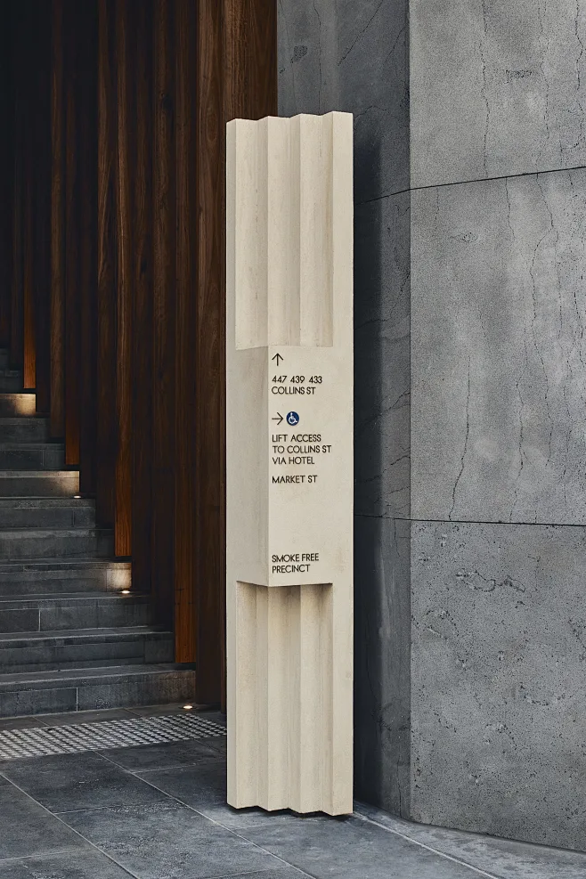 447 COLLINS Wayfinding, Signage and Placemaking - Studio Ongarato-花瓣网