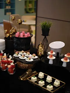 茶歇 | 甜品、冷餐_图片素材_yyyyyt-的画板-花瓣网
