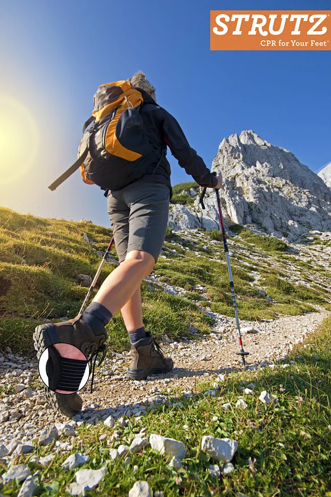 Hiking with Strutz-花瓣网