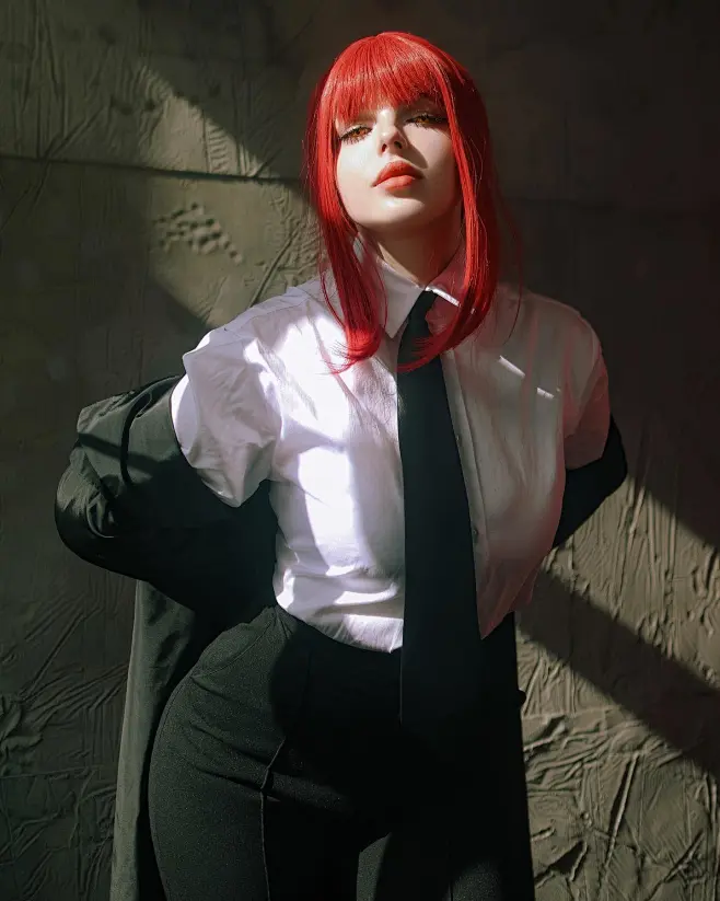 INS:@Chap_Chap_cosplay #玛奇玛cos-花瓣网