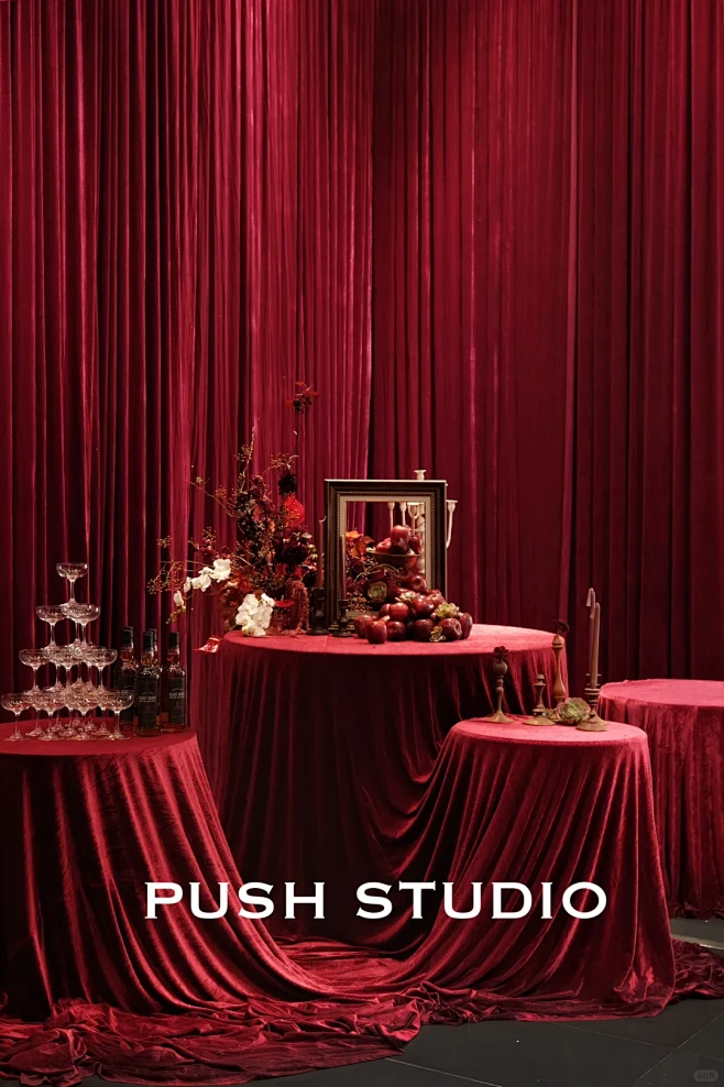 红色丝绒的灵感｜PUSH STUDIO - 小红书-花瓣网