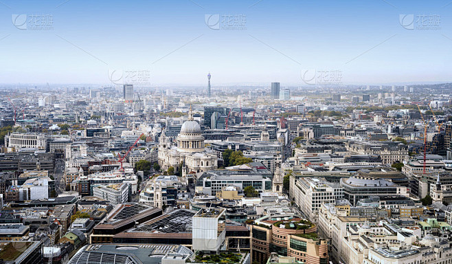 伦敦城市天际线白天