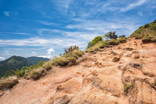 斯里兰卡霍顿平原国家公园里的世界尽头