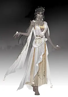 The Crescent Empress-花瓣网