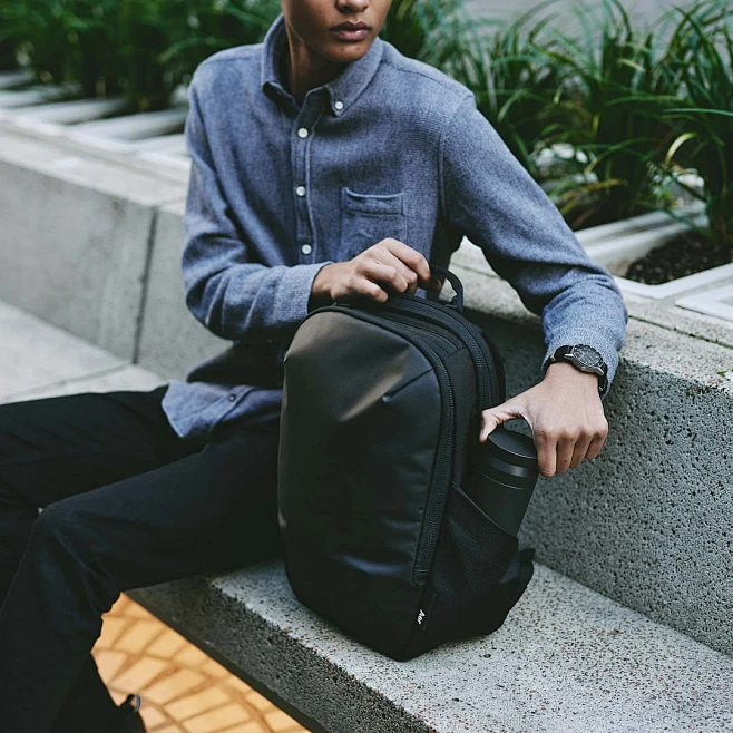 Everyday Carry Backpack-花瓣网