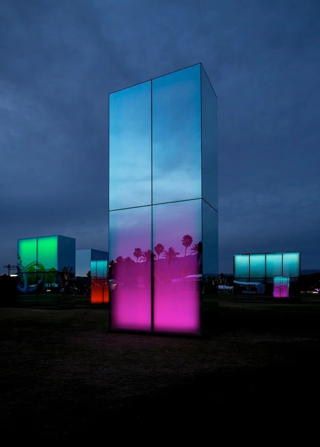 Reflection Field: Art Installation by Phillip K. Smith III | Inspiration Grid | Design Inspiration”>