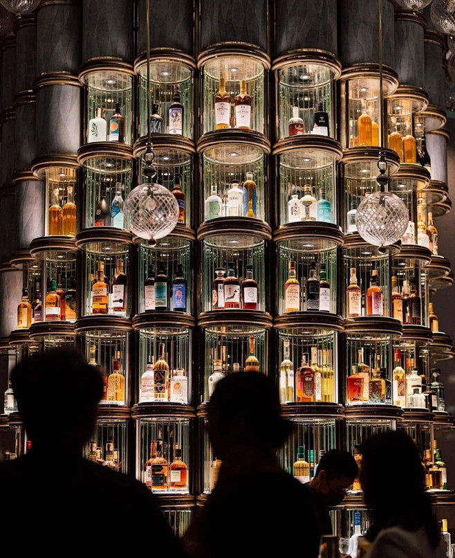 酒吧餐厅Argo Bar 香港 酒吧 酒柜 圆形 弧形 logo设计 vi设计 空间设计