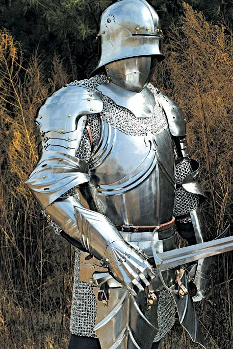 TherionArms - German Gothic pauldrons Caballero Andante, Knight In ...