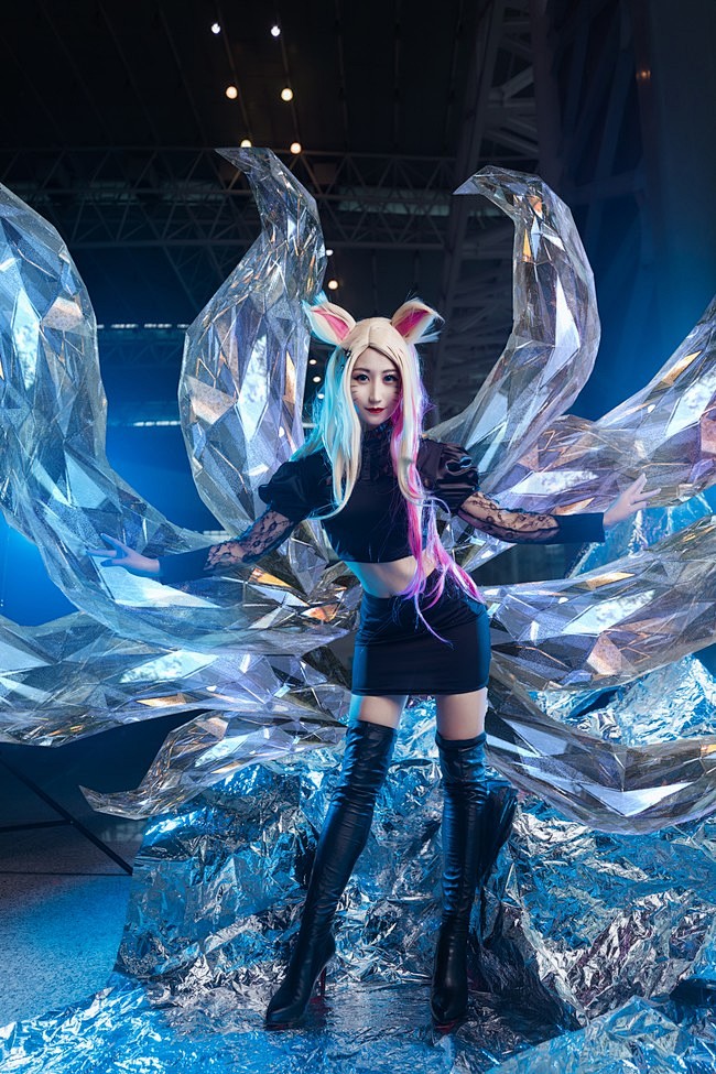 #cos##场照##kda##阿狸#摄影：原po出镜：@Vv… - 半次元 - ACG爱好者社区