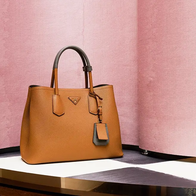 Prada (@prada)'s Instagram Profile on Tofo.me: Instagram Online Viewer-花瓣网