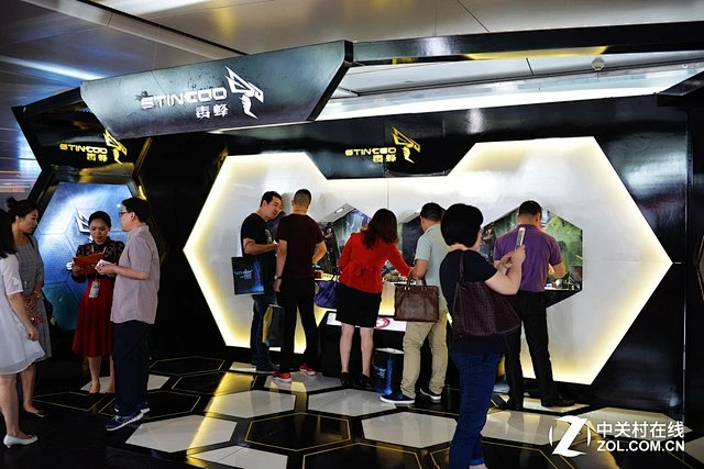 产品发布会产品展示的 搜索结果_360图片-花瓣网