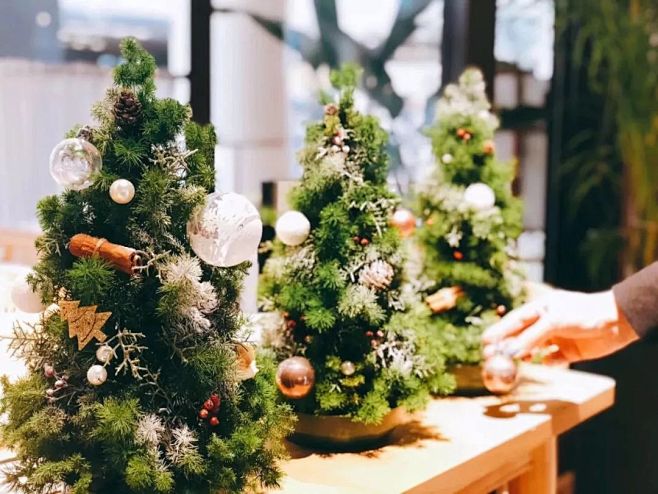 src=http_%2F%2F5b0988e595225