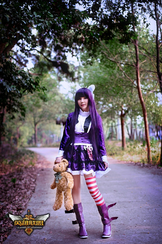 冰敏_WM的cosplay正片 LOL哥特安妮 | 半次元-ACG同好社群-花瓣网