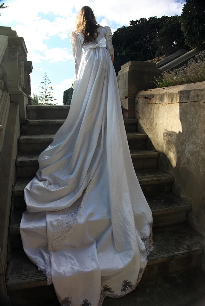 Princess3 by faestock-花瓣网