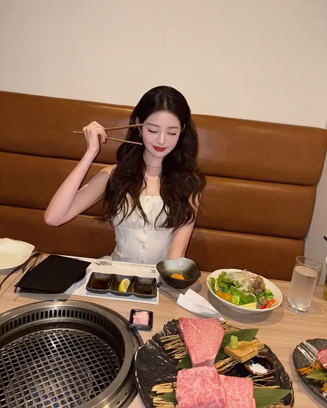 Photo by 장원영 WONYOUNG on June 02, 2025. May be an image of 1 person ...