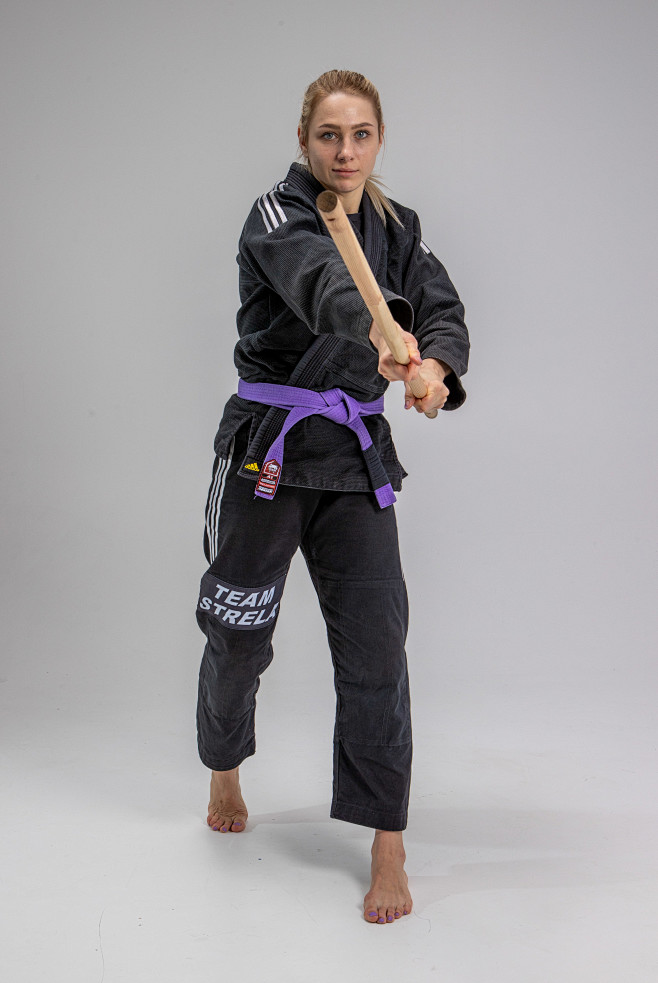 girl fighter action pose-88