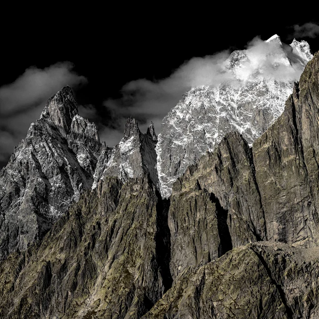 NIDAY on Behance-花瓣网