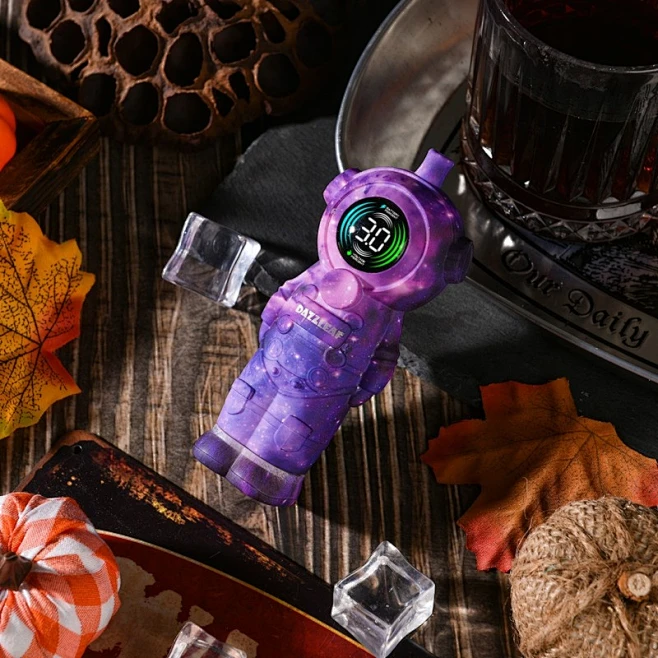 DAZZLEAF SPACEMAN - LIFESTYLE 03-800x800-花瓣网