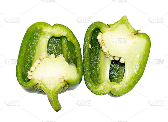 胡椒孤立在白色背景