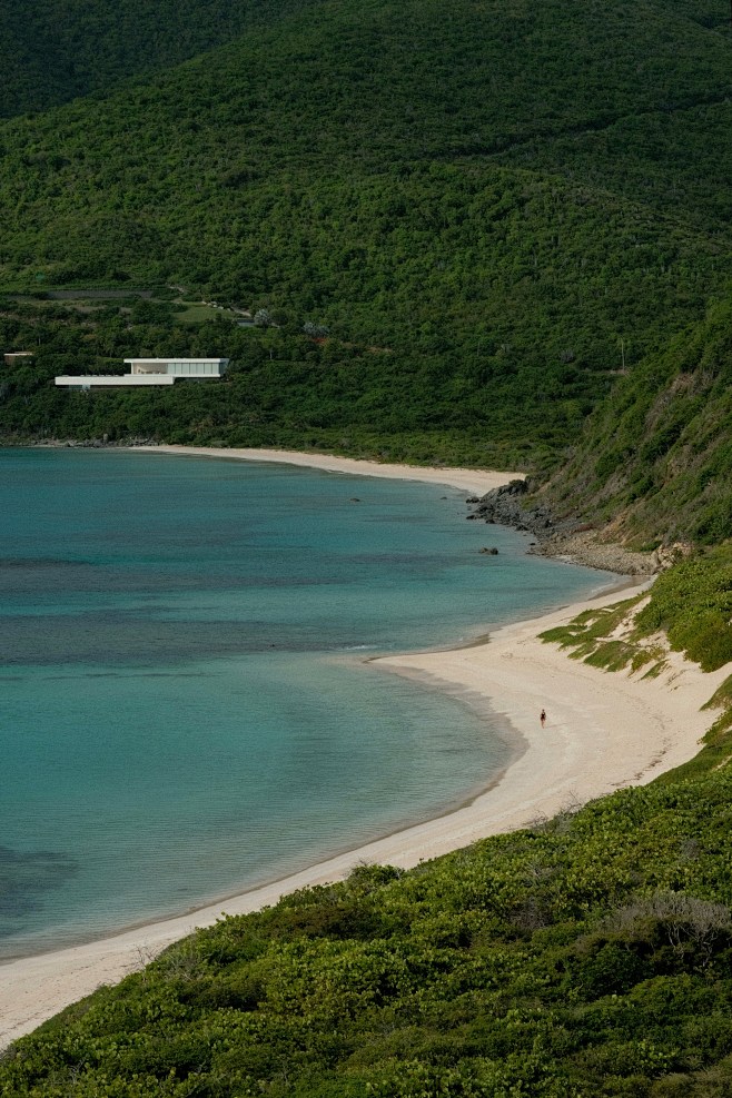 robert-bye-SLLK-tiZft0-unsplash