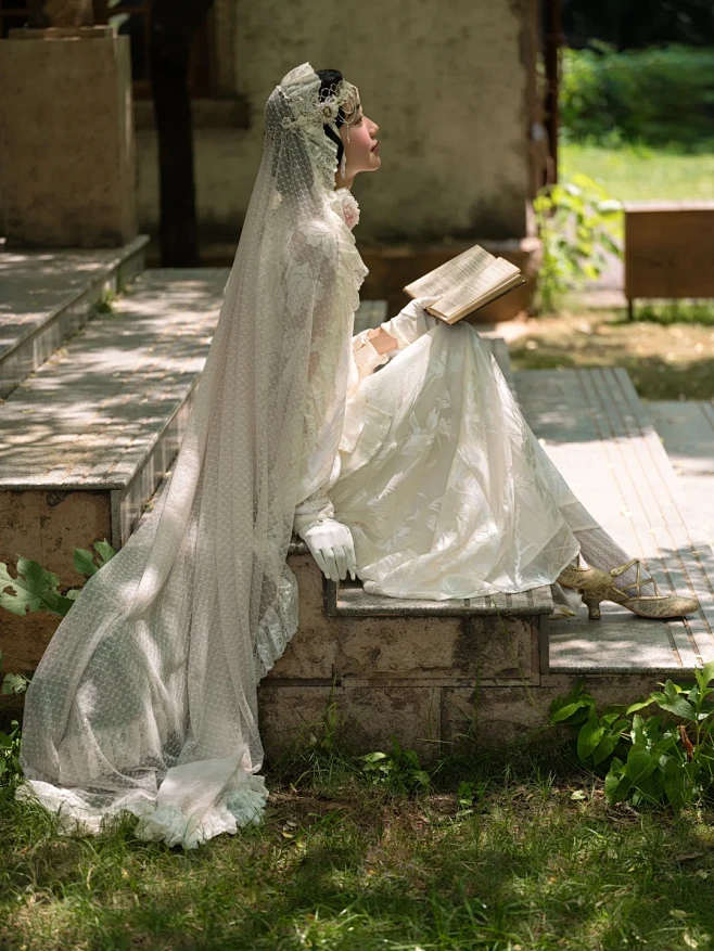 76842017f5c1b5c32eb6a6b3dcb345a-花瓣网