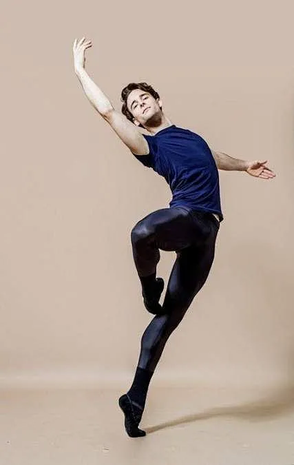 66+ Ideas for drawing poses models figure #drawing-花瓣网