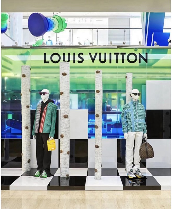 LV (1)