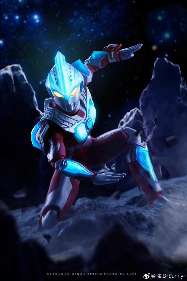 ULTRAMAN GINGA STRIUM SHF 银河斯特利姆形态-花瓣网