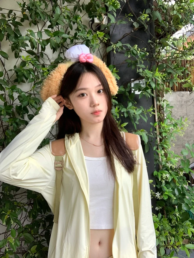 Yellow OOTD｜防晒衣分享 - 小红书-花瓣网