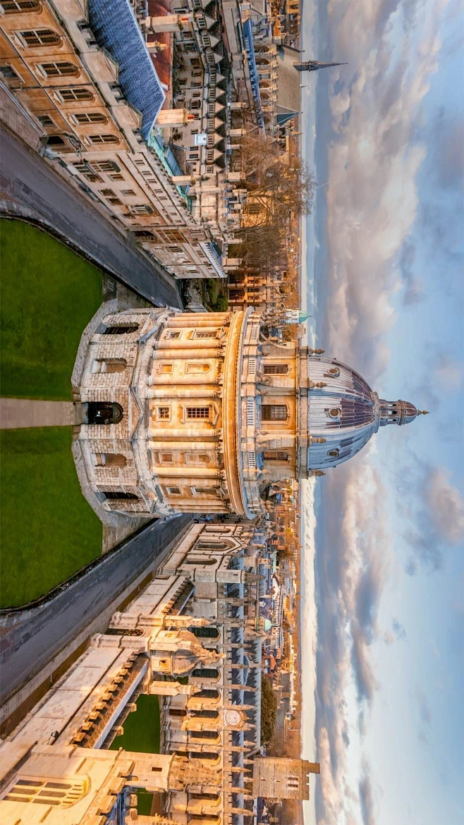 拉德克利夫图书馆，英国牛津 (© Joe Daniel Price/Getty Images) 2020-03-25 2882-花瓣网
