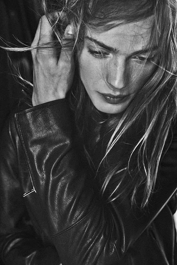 Erik Andersson。 -花瓣网