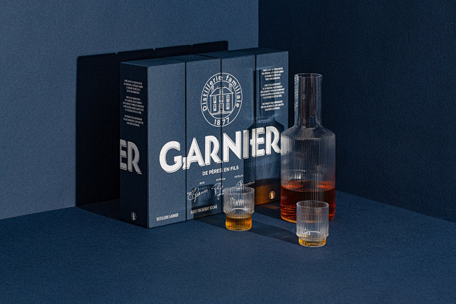 Calvados Garnier 20 ans高端蓝色洋酒国产品牌形象全案产品包装设计案例参考分享欣赏