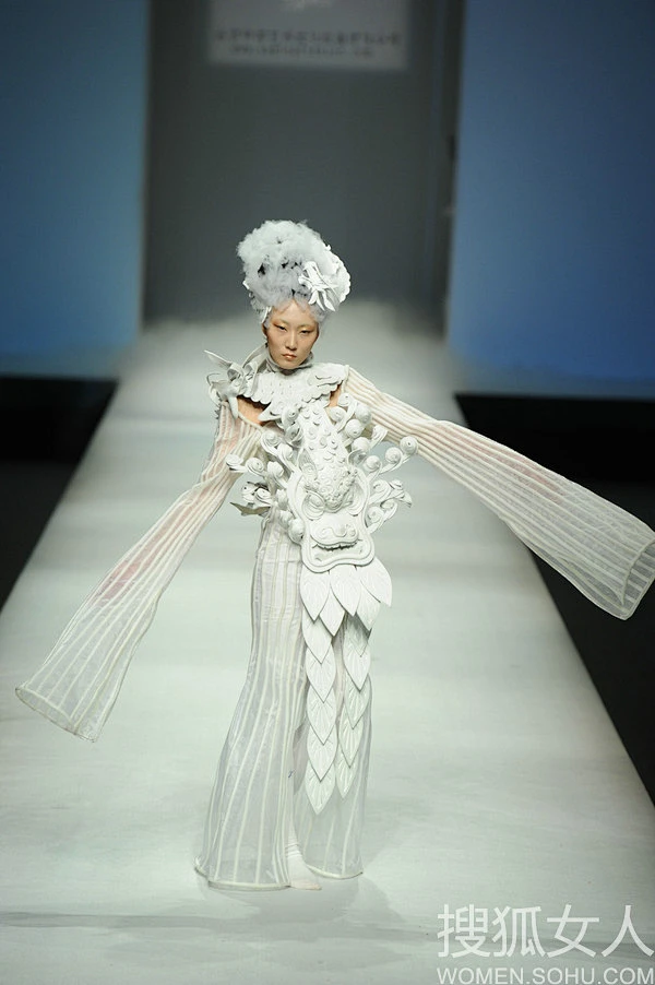 XuMing-许茗高级定制发布会-花瓣网