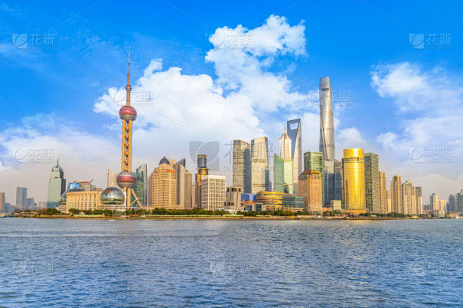 陆家嘴,浦东,城市天际线,上海,珀尔里福,船桥,天际线拱门,绿色建筑,黄浦江,东方明珠塔