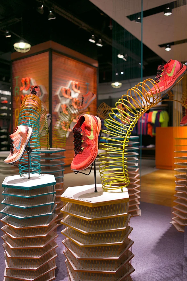 Nike Indonesia Seasonal Campaign - Nike Free Flyknit : Nike Indonesia ...