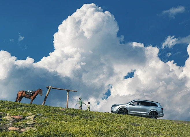 Behance 上的 AITO M7 in XINJIANG-花瓣网