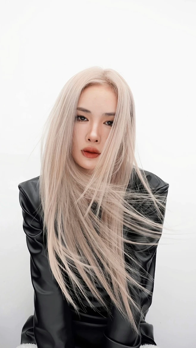 b753162e-b0e0-4b05-ba92-632eb2747645-花瓣网