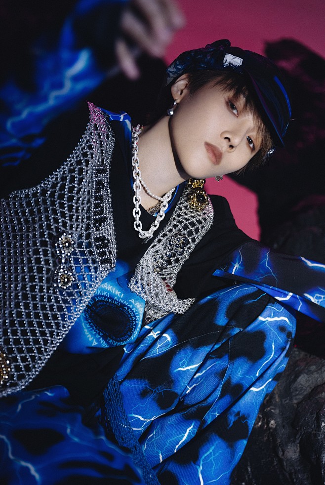 刘雨昕-音乐-《XANADU》