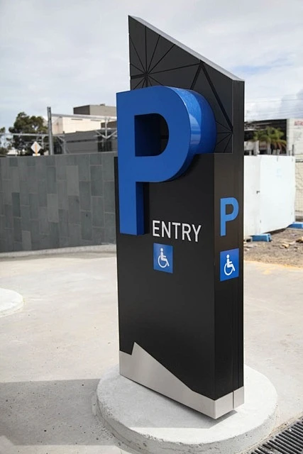 Perth Arena Direction sign programme designed by Sam Morel Design ...