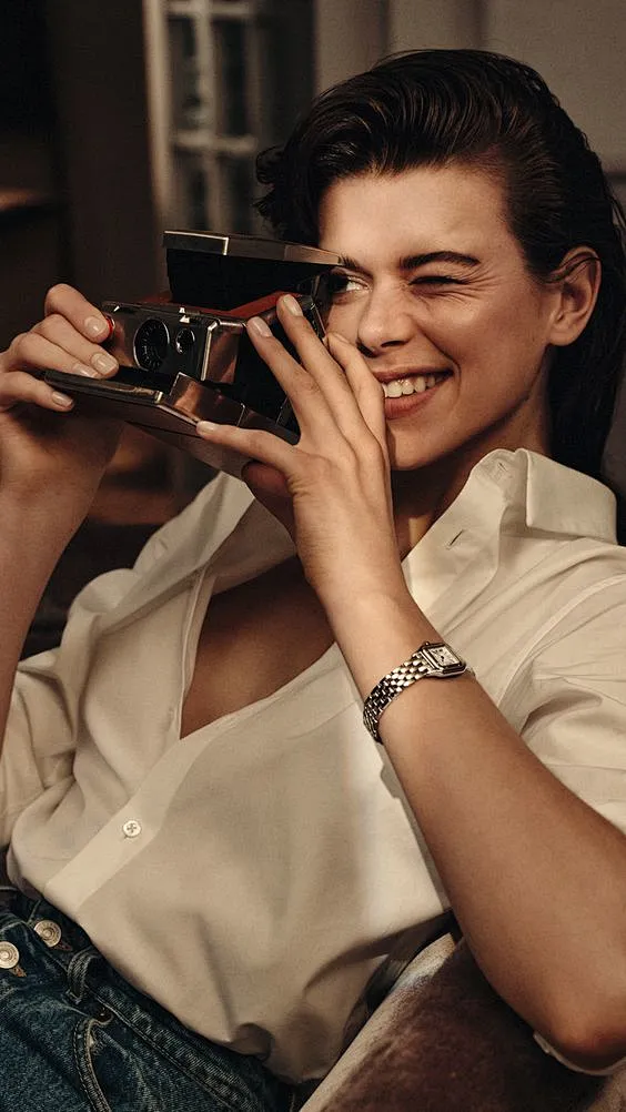 The iconic ‘Panthère de @Cartier’ watch returns in a special collection ...