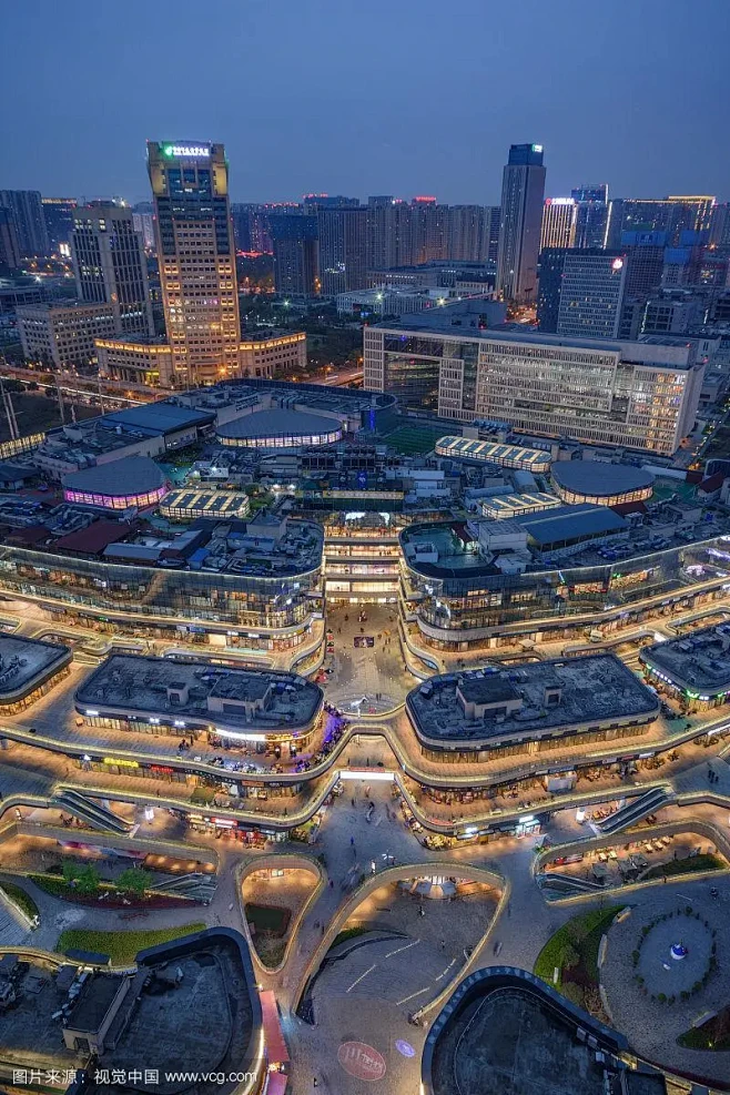 成都银泰城夜景