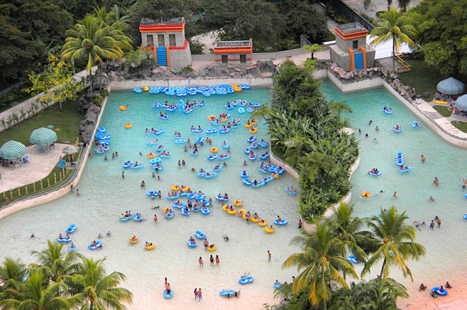 埃克斯欧科米尔水上乐园