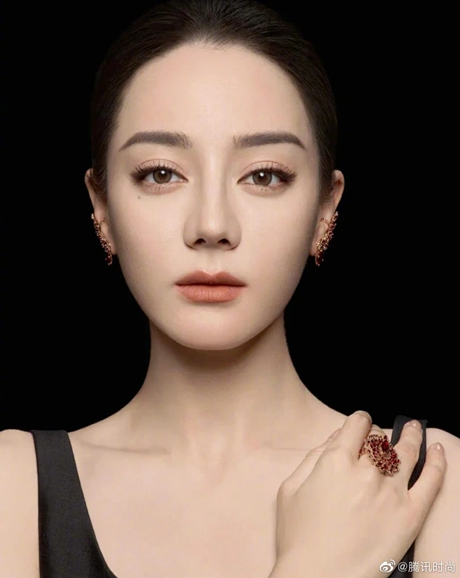 迪丽热巴 采集鹿煖-花瓣网