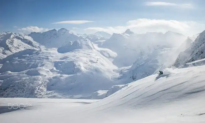 Blue Bird Powder Skiing by Christoph Oberschneider on 500px-花瓣网