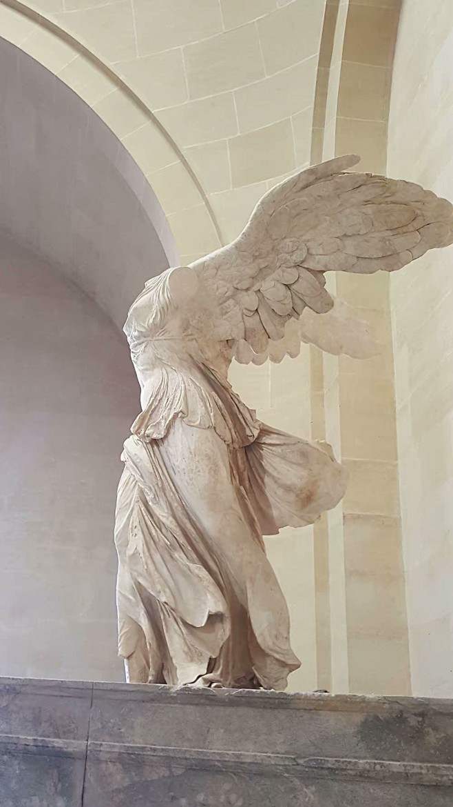 古希腊美术 希腊化时期-萨摩色雷斯的胜利女神