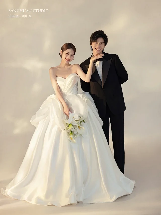 超爱我的水波纹光影婚纱照简单高级的浪漫-花瓣网